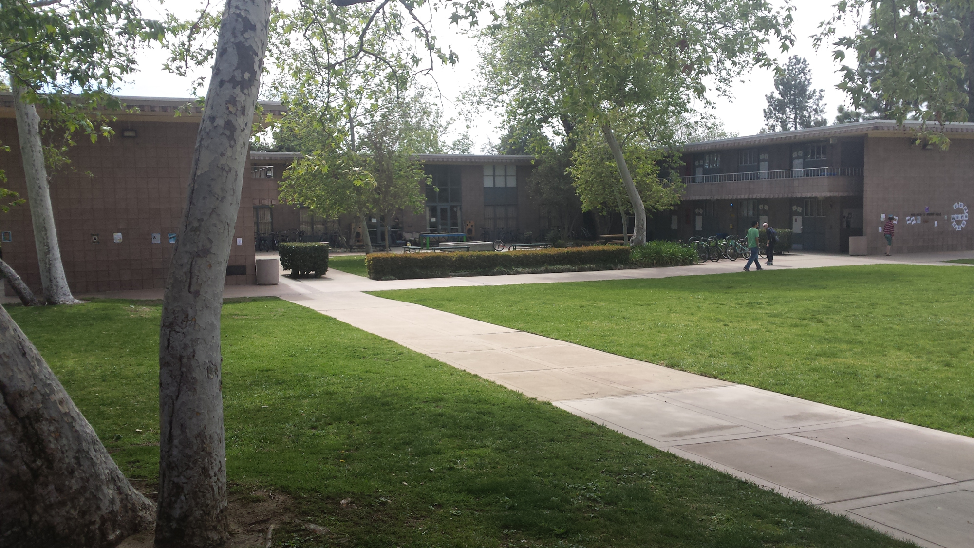 Harvey Mudd College Dorm Room